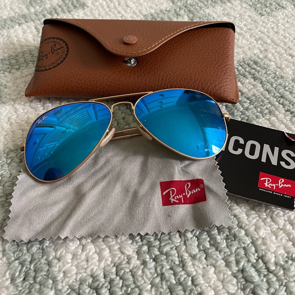 Ray-Ban Blue Reflective Glasses - Gem